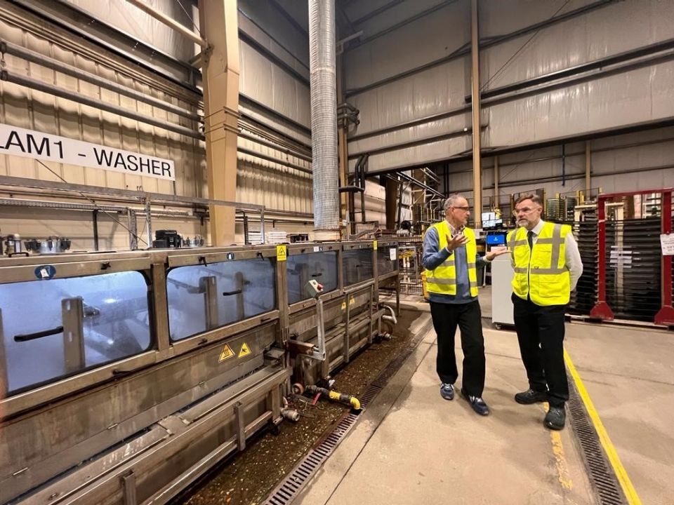 Franz Fayot a rendu visite à l'équipementier automobile Webasto qui ...