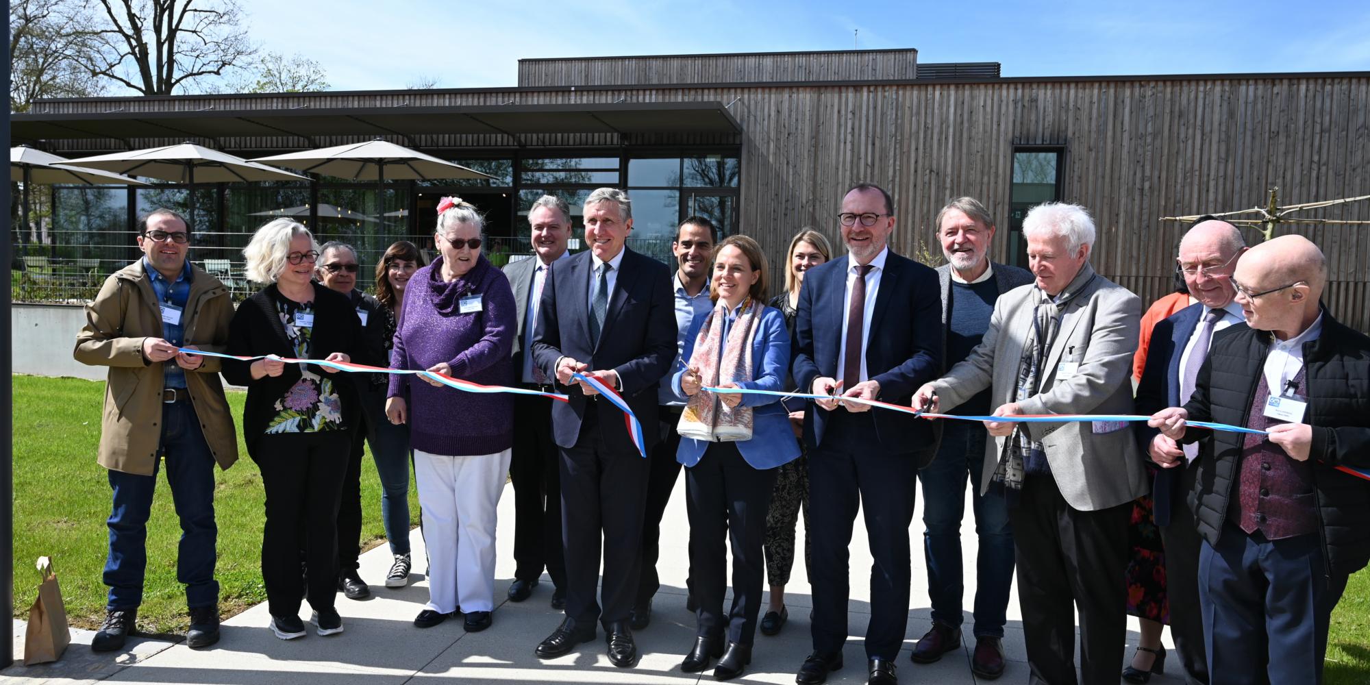 Inauguration officielle des nouveaux bâtiments de la Ligue HMC à ...