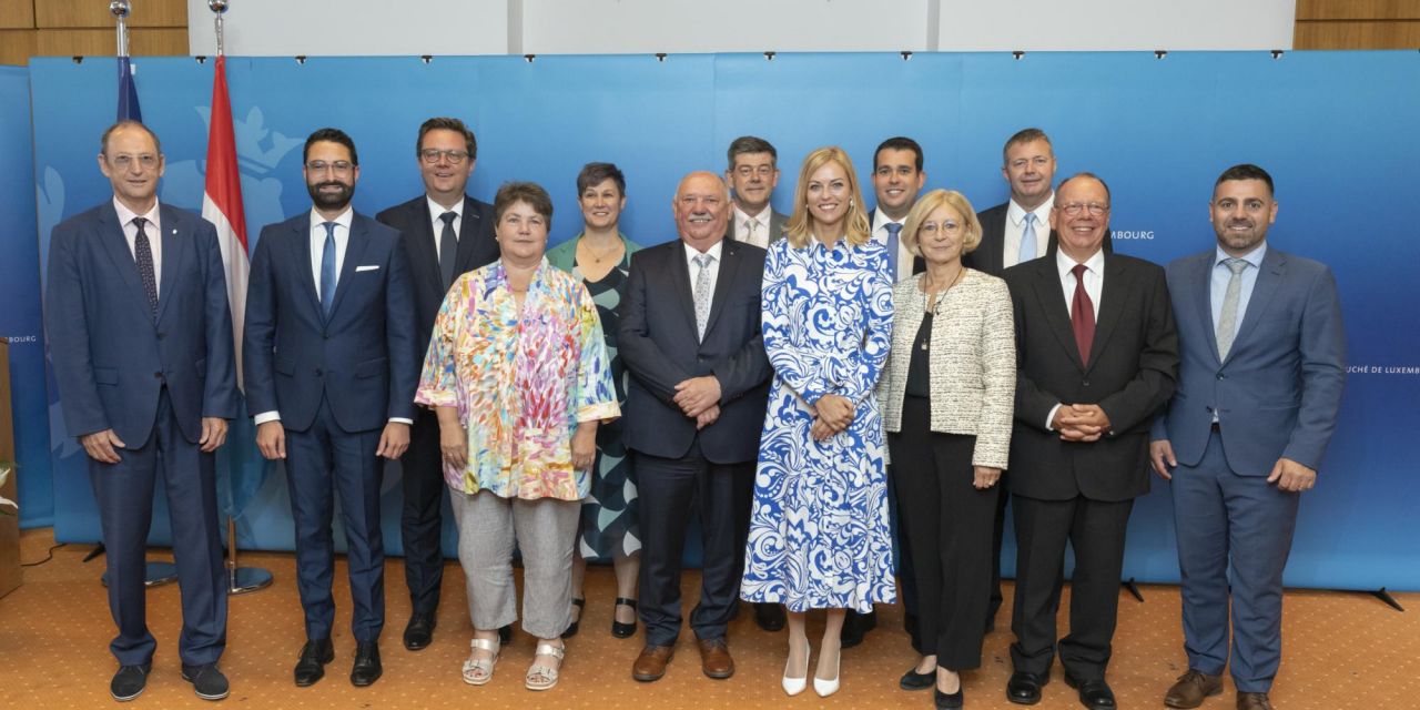 Assermentation des collèges des bourgmestre et échevins - gouvernement ...