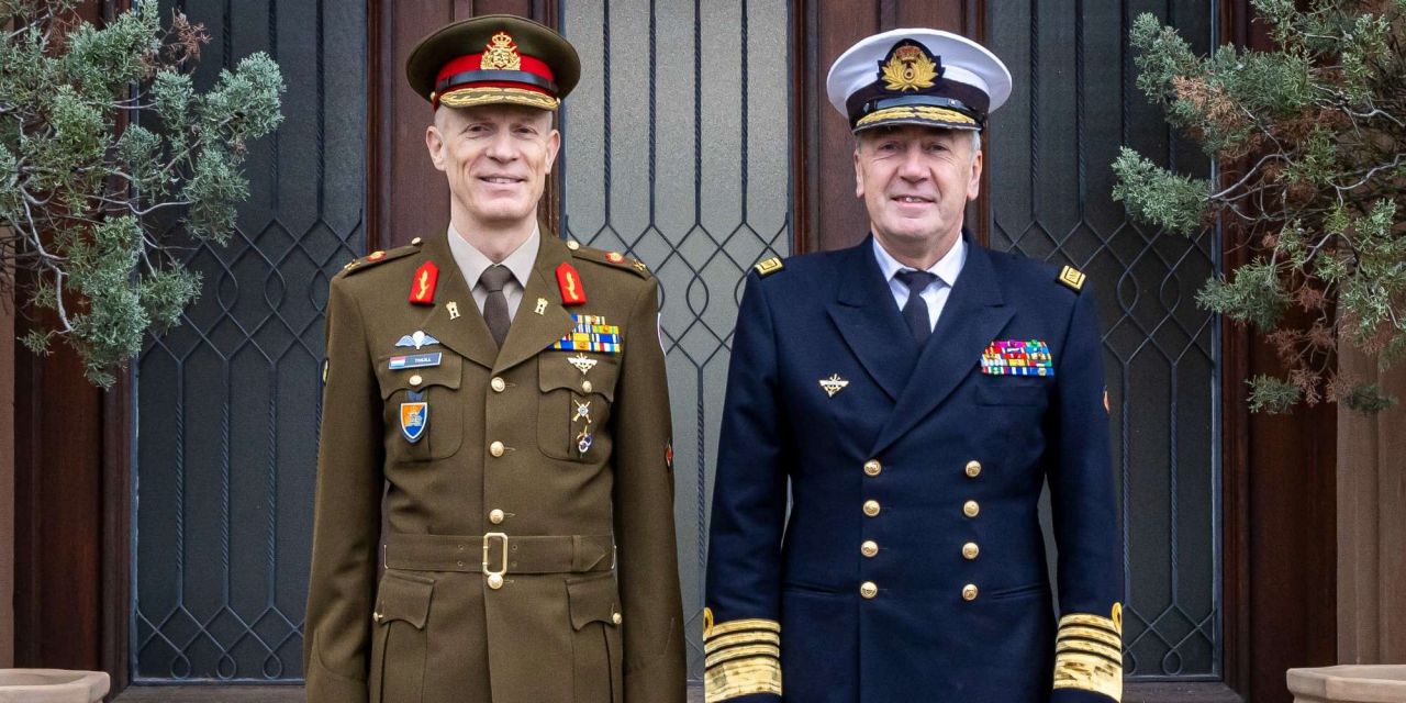 Visite au Luxembourg de l'amiral Michel Hofman, "Chief Of Defence" de ...