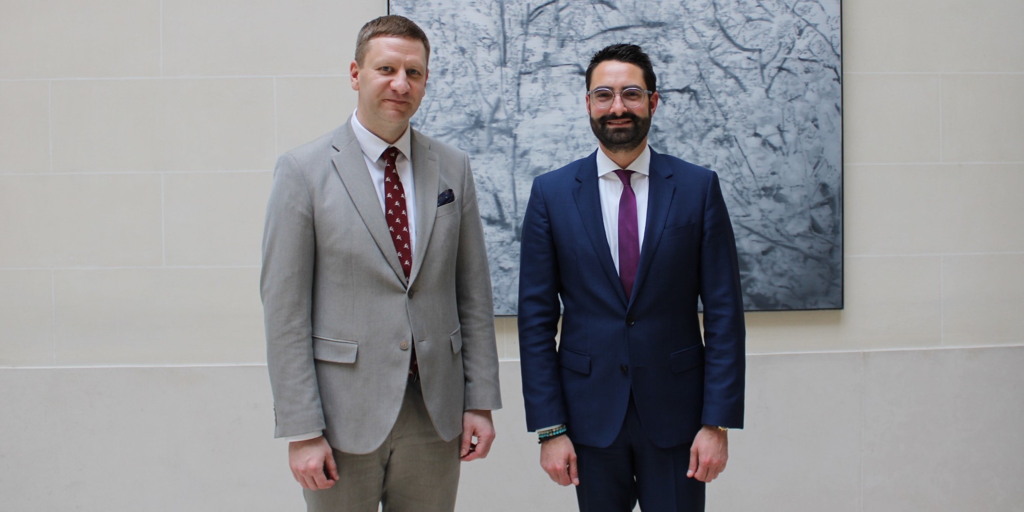 Échange entre Eric Thill et son homologue lituanien Simonas Kairys - Le ...