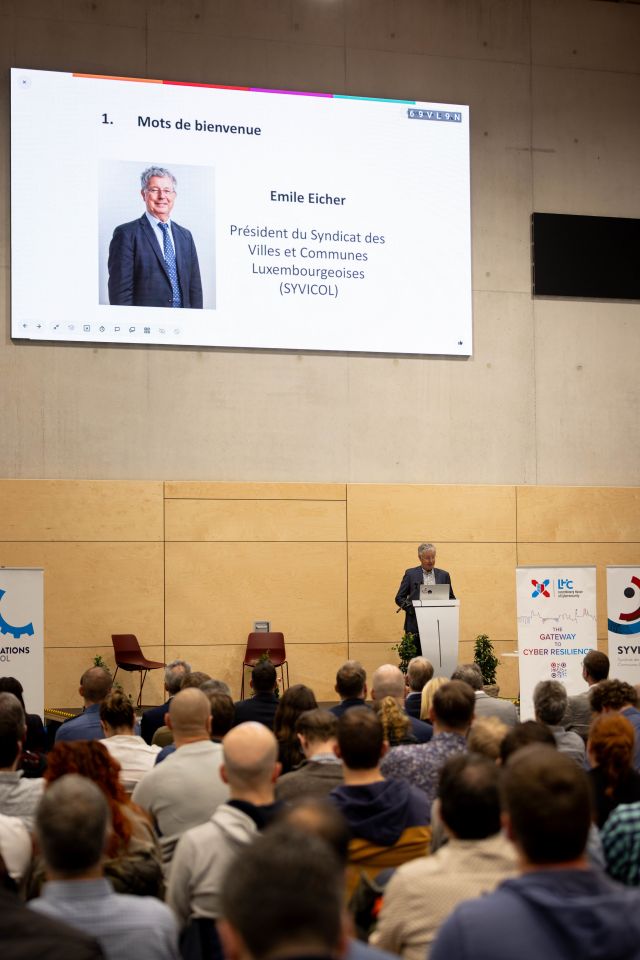 "Wéi digital resilient ass de Gemengesecteur?" - Léon GLODEN // Le ...