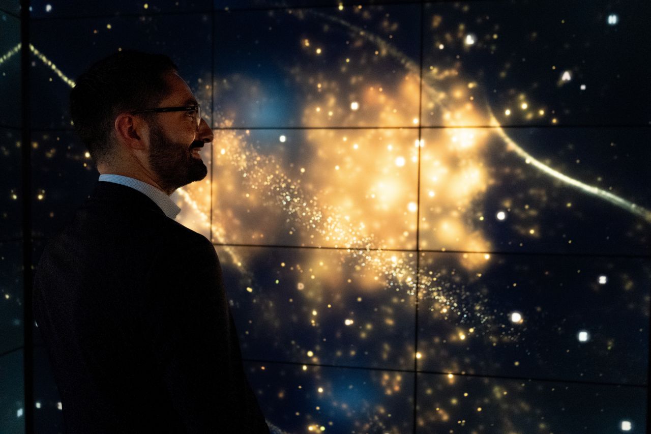 Eric Thill besucht die Cité internationale de la langue française in ...