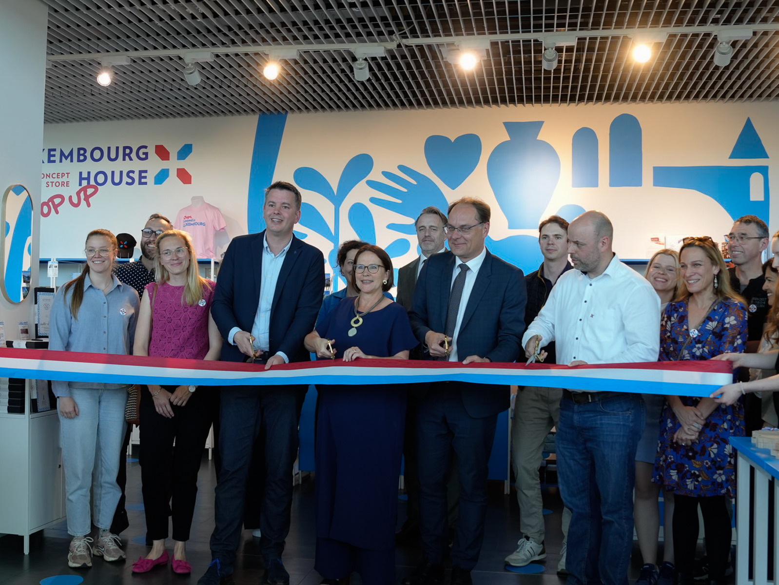 Inauguration officielle du "LuXembourg House Pop-up Store" à l'aéroport ...